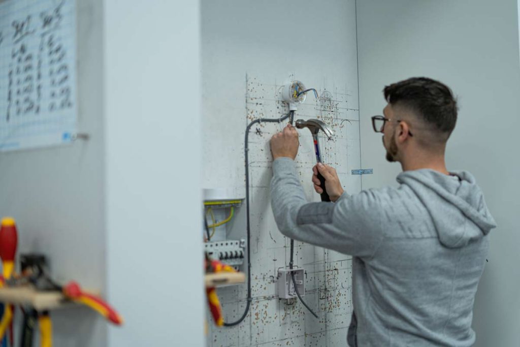 Safe Isolation Course for Electricians & Maintenance Managers